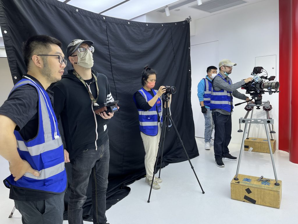 Équipe de Tournage à Shanghai 🎥 – Production Vidéo Corporate